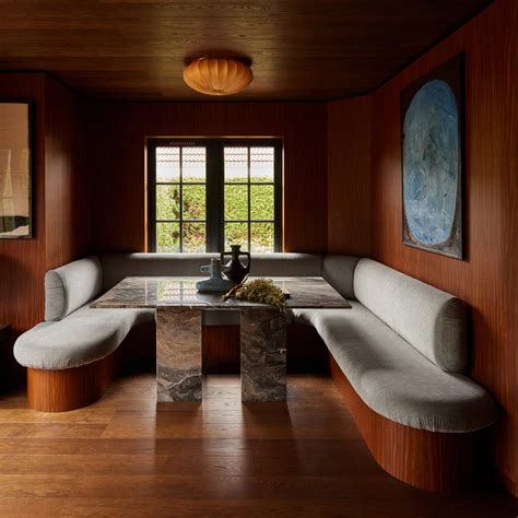 Balmy Palmy House Perches Above Steep Australian Bushland