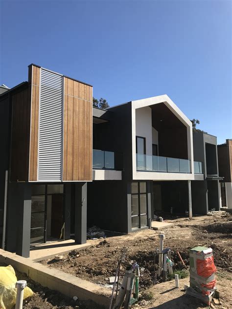 Lightweight Cladding Empower Construction