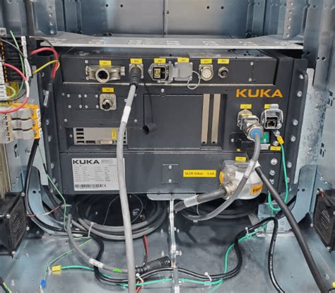 Used Kuka Kr6 R900 Complete Robot System With Krc4 Compact Controller