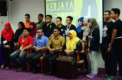 Karnival Kerjaya Fptp Uthm 2015 Norpadzlihatun Manap