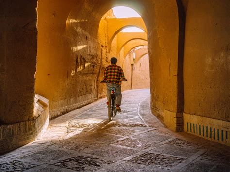Discover Yazd Old City SURFIRAN