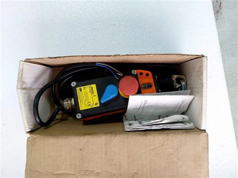 Steute Eex Zs 80 Emergency Pull Wire Switch Plastic At Rs 4000piece In Bhavnagar