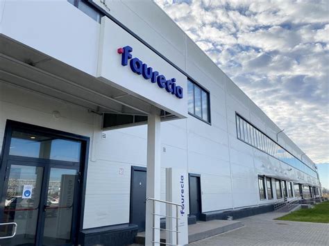 Faurecia уходит из России и продает производство в Тольятти Волга Ньюс