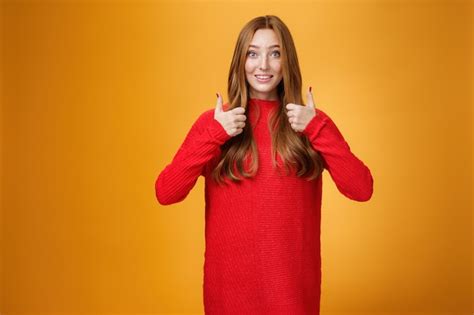 Free Photo Excited And Supportive Redhead Girlfriend Asking Opinion