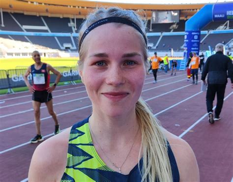 Alisa Vainio Juoksi Mahtikympin 323587 Juoksija