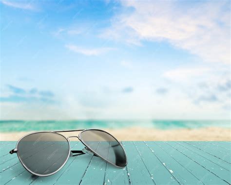 Premium Photo Black Fashion Sunglasses On Wooden Background