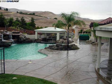 7033 Morgan Territory Rd Livermore Ca 94551 ®