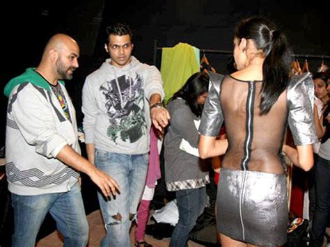 Designer Swapnil Shinde Lakme Fashion Week Fittings Photo Of Swapnil