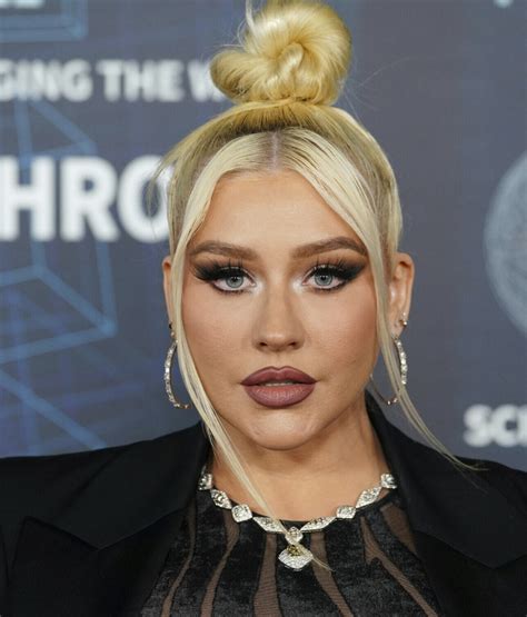 She Looks 18” At 43 Christina Aguilera Shocks Fans With Her Youthful