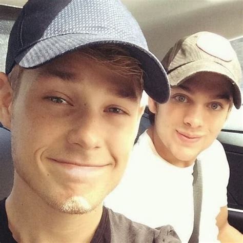 9 Best Mason And Dylan Images On Pinterest Mason Dye Dylan Sprayberry And Teen Wolf Cast