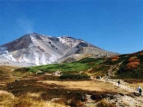 22 日本一早い紅葉へ！大雪山・旭岳【北海道】 名所・旧跡 All About