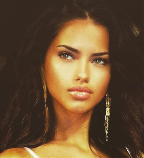 Pin By ꩜ On People Adriana Lima Style Adriana Lima Young Adriana Lima