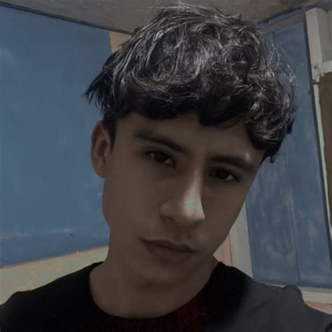 Kvneleven • Threads Say More