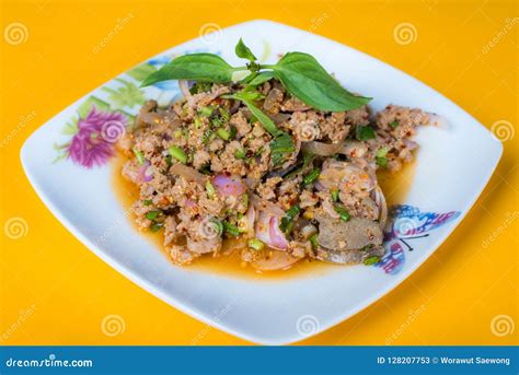 Delicious Thai Food Lab Moo Stock Image Image Of Sauce Isolated 128207753