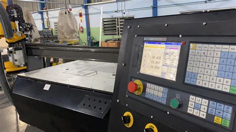 2 Axis 3 Axis Cnc Milling Machine Precision And Versatility