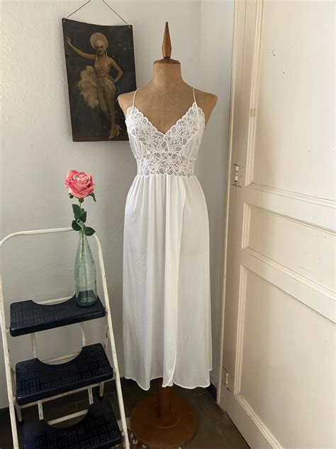 Vintage 70s White Nylon Peekaboo Front Nightgown 1970s Boudoir Wear Etsy