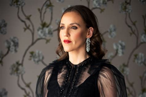 Louise Oneill Sells Memoir In Six Figure Deal Irish Independent