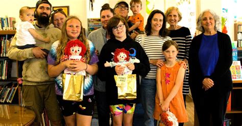 Young Authors Dream Up Adventures Of Raggedy Ann And Andy