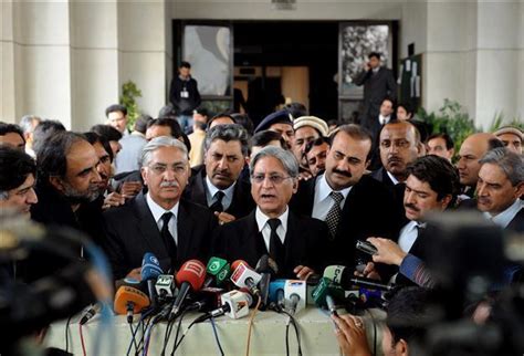 Supreme Court To Charge Pakistani Pm With Contempt World News