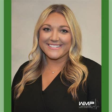 8 Hot Sexy Ana Juneja Bikini Pics