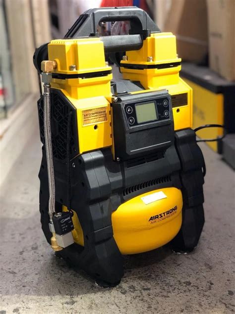 Airstrong Dual Voltage Ac Dc 18v Oil Free 5l Air Compressor Model