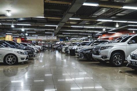 Tips Beli Mobil Bekas Perhatikan Hal Hal Ini Kumparan Com