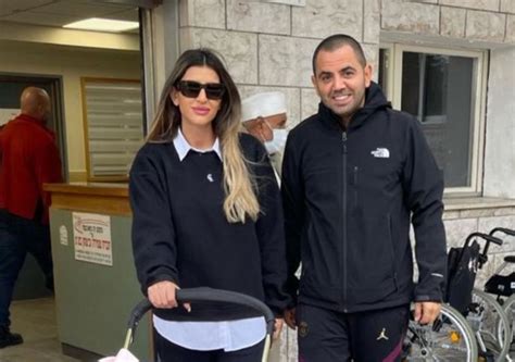 בידיים מלאות עינב בובליל משתחררת מבית החולים Tmi