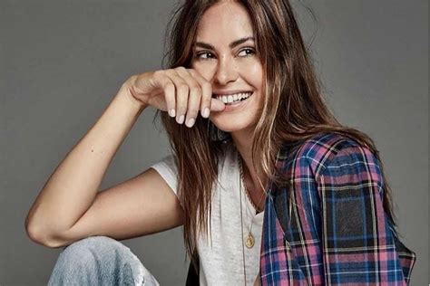 Así es Marina Theiss la modelo del beso con Iñigo Onieva