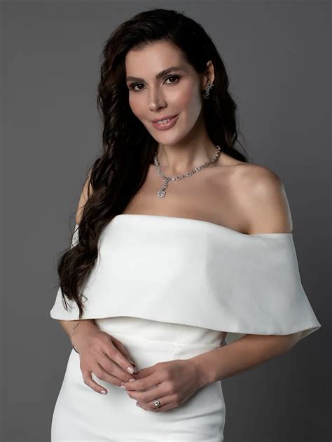 Hatice Şendil Vita Privata Rincon Iptv