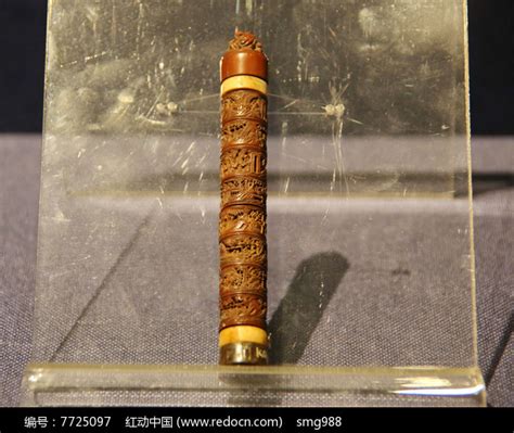 清代竹雕佛手山水人物筒高清图片下载 红动中国