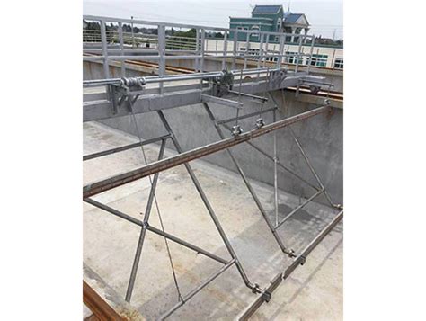 提耙式刮泥机 产品展示 江苏鼎协环保工程有限公司