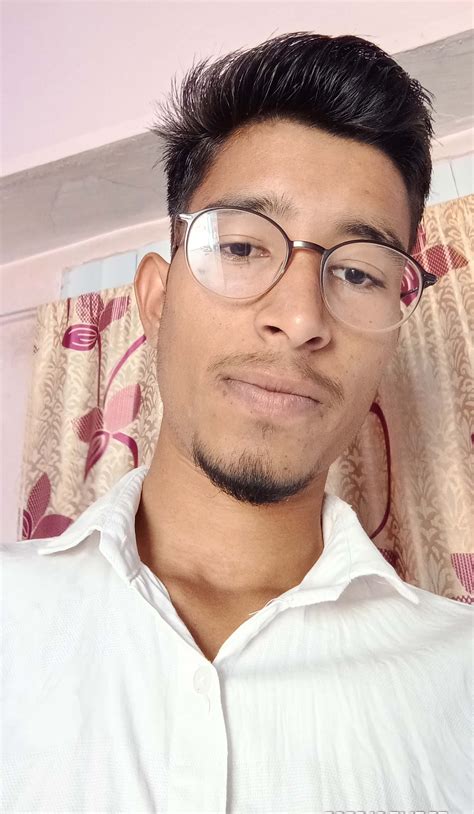 About Ashish Kumar Medium