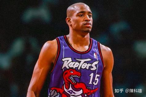 作为历史上第一个打四个时代篮球的球员，猛龙准备退役卡特球衣 知乎
