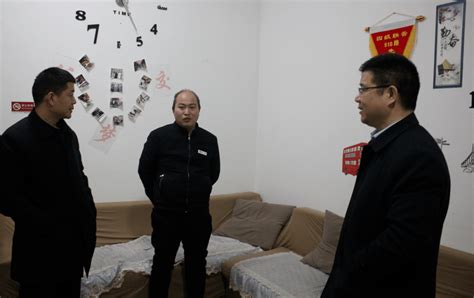 强化红线意识 促进安全发展——第三运营公司开展突击夜查活动生产
