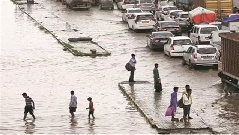 Heavy Rainfall Disturbed Regular Life In Gurugram Chennaionline