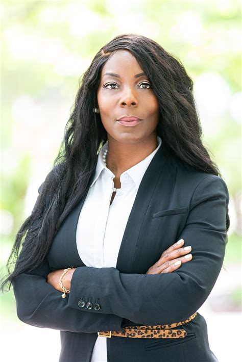 Raisify Founder Zakiya Bryant