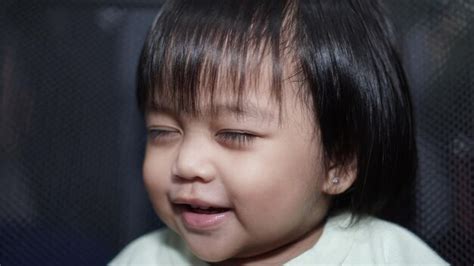 Premium Photo Close Up Portrait Of Cute Girl Looking Away