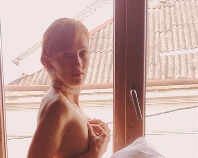 NAUGHTrabbit MFC Share