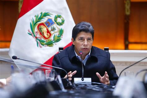 Pedro Castillo Disolvió El Congreso De La República Y Denuncian Un