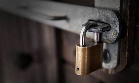 СУДОТ ОДЛУЧИ Еве дали недела останува НЕРАБОТЕН ден