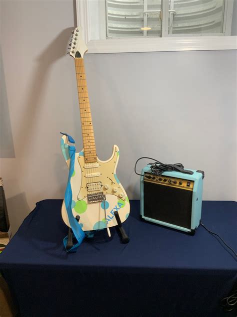 Alexa Guitar With Ls Gioct 12 Watts Guitar Amplifier 44264