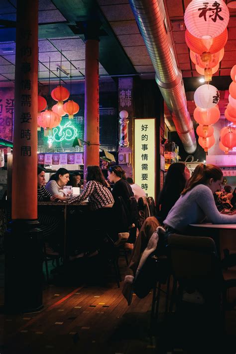 가로등 거리 사진 거리 포스터 고객 경험 나들이 네온 사인 도시 경관 도시 풍경 도시의 도시의 불빛 도쿄 레스토랑 기호 레스토랑 앞 레스토랑 오픈