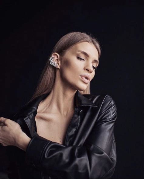 Кафа сережки — ціна 550 грн у каталозі Сережки Купити аксесуари за доступною ціною на Шафі