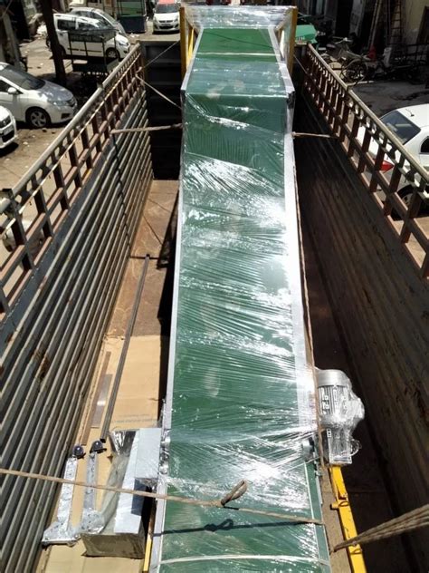 Mild Steel Truck Loading Conveyor For Industrial Material Handling