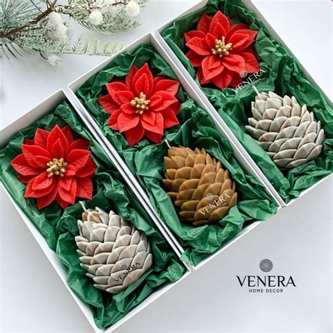 Новогодний подарочный набор свечей из воска в интернет магазине на Ярмарке Мастеров