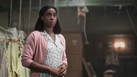 Nuevo Tráiler De ‘matilda Una Irreconocible Emma Thomson Brilla En El