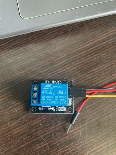 Nano Dht Sensor And Mb102 Power Supply 5v Dc Relay General