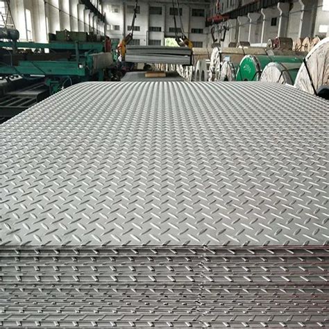 Mill Edge L Stainless Steel Sheet Diamond Hot Rolled No Weak Magnetic