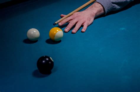 How To Refinish A Pool Cue Follow This Guide Pool Cue Champ