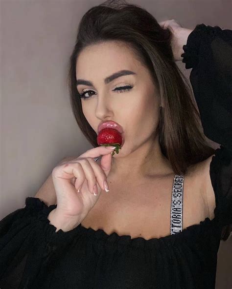 Photo Gallery Ukraine Woman